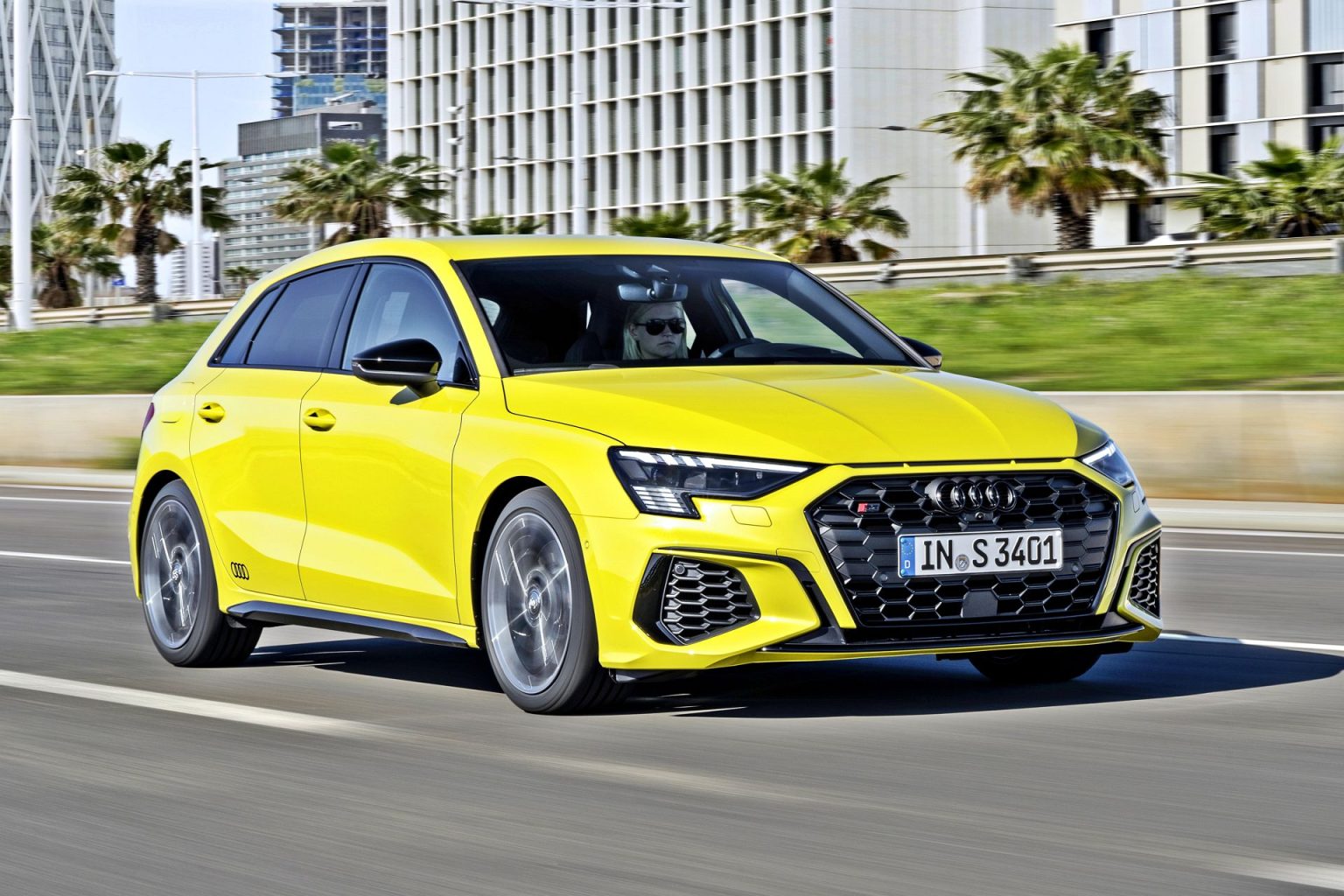 Wie finde ich den Audi Motorcode? - Belegung Sicherungskasten